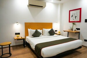 Chhavi Hotels (State of Uttar Pradesh, Noida), otel  Noida'dan