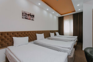 Madinah (Сity ​​of republican subordination Baku, Sebail District, Neftchi Gurban Street, 12), otel  Bakü'den