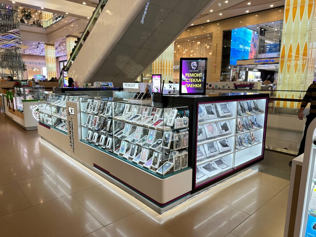Cep telefonu aksesuarları Smart Laboratory, Moskova, foto