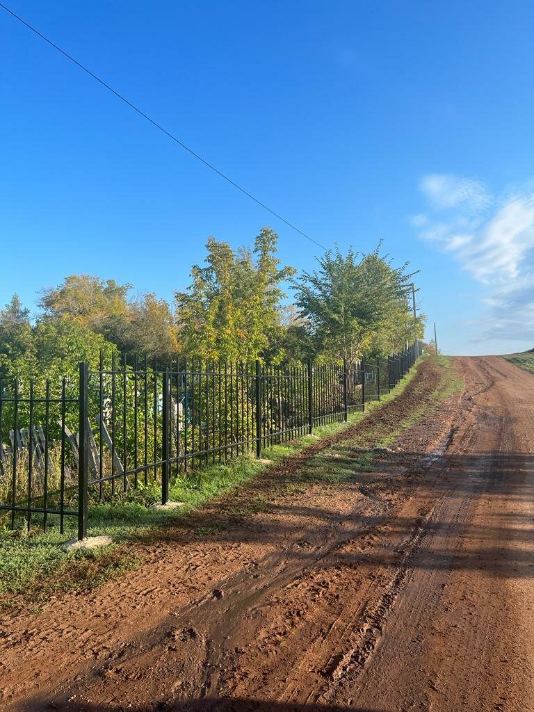 Mezarlıklar Юго-западное кладбище, İşimbay, foto