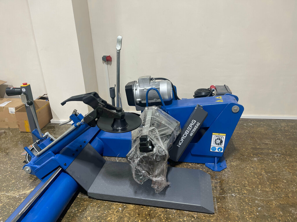 Oto lastik tamiri Грузовой шиномонтаж, Novomoskovsk, foto