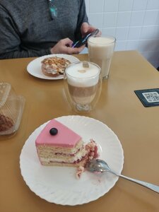 VelCake (Leningradskaya ulitsa No:21А, Urban-Type Settlement of Redkino), kafe  Tverskaya oblastından