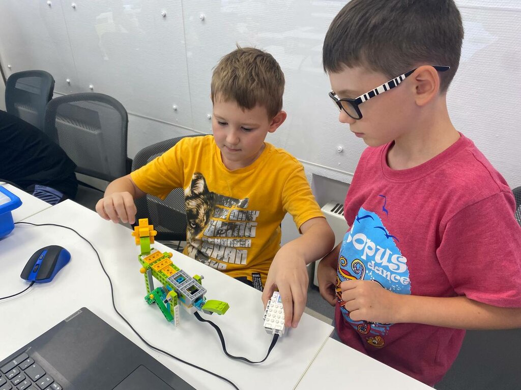 Bilgisayar kursları Pixel, Podolsk, foto