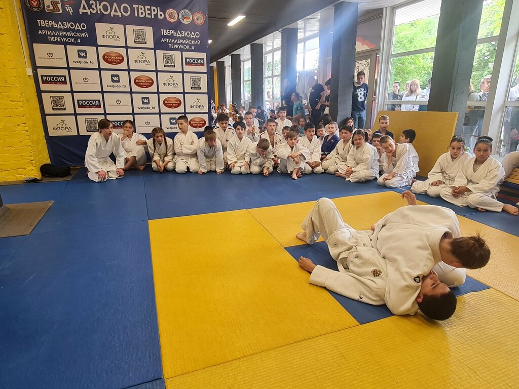 Spor kulüpleri Дзюдо-Застава Троо Федерация Дзюдо, Tver, foto