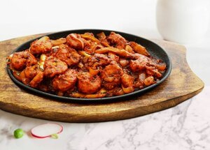 Oasis Chinese Restaurant (56, Al Fakhr Street, E13, Abu Dhabi), restoran  Abu Dabi'den