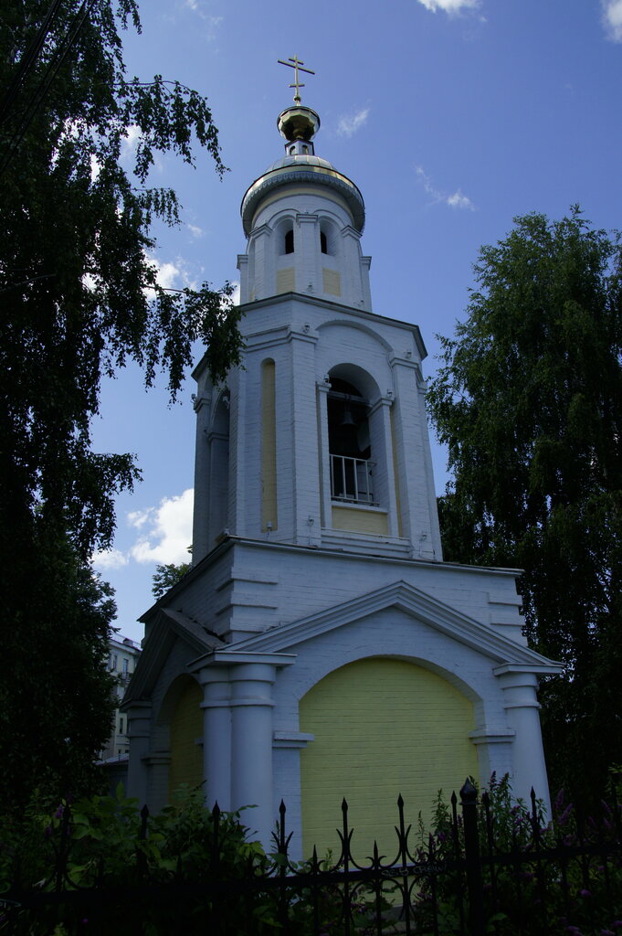 Turistik yerler Колокольня церкви Пятницы в Калашной, Yaroslavl, foto