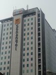Sonangol (Luanda Province, Municipality of Luanda, Ingombota), i̇ş merkezi  Loanda'dan