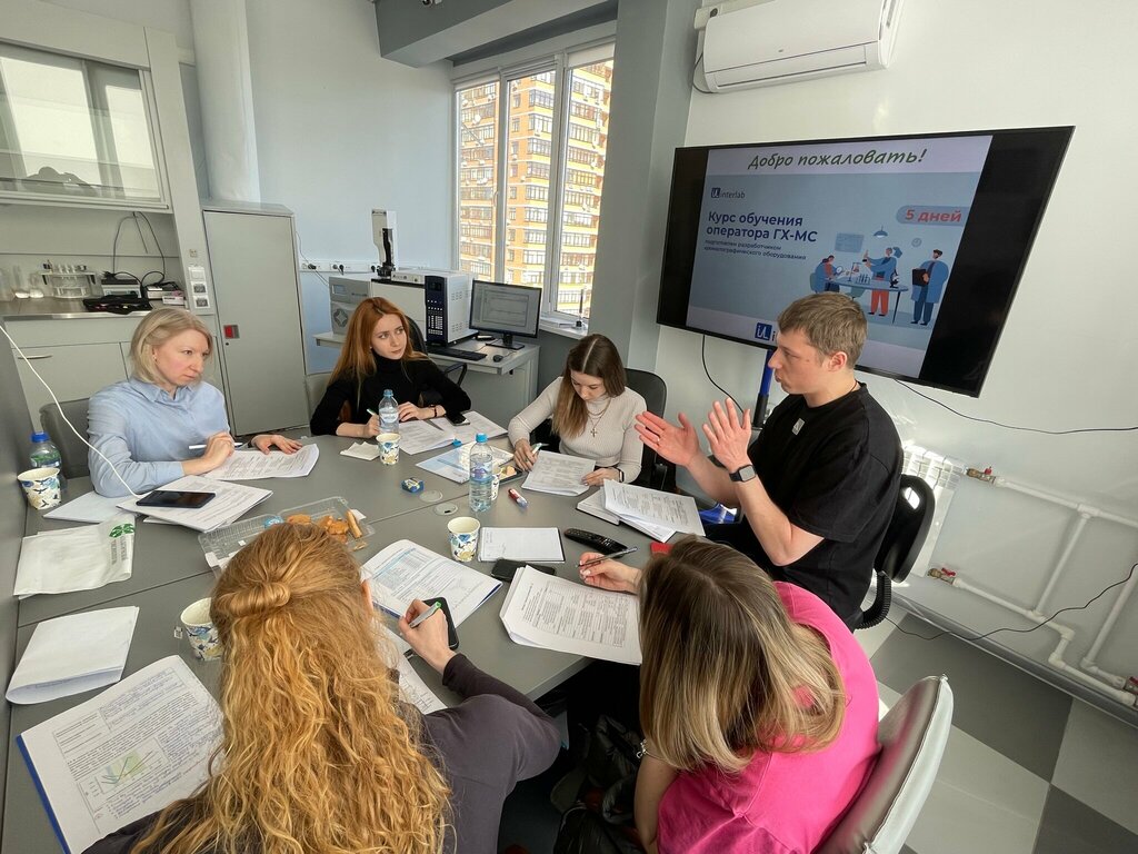 Laboratuvar ekipmanları Interlab, Himki, foto