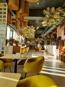 Gusto (prospekt 50 let Oktyabrya No:20А), kafe  Petropavlovsk'tan
