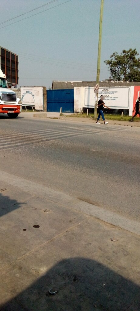 Ortaokul Ngwelele Primary School, Lusaka, foto