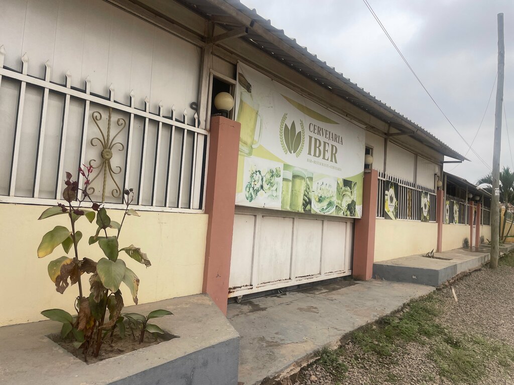 Bira dükkanı Cervejaria Iber, Loanda, foto