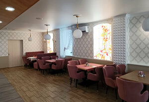 Family (Krasnoarmeyskaya ulitsa No:4), restoran  Semenov'dan
