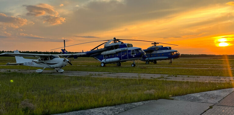Orman işleri Base of aviation and ground protection of forests, Sovetski, foto