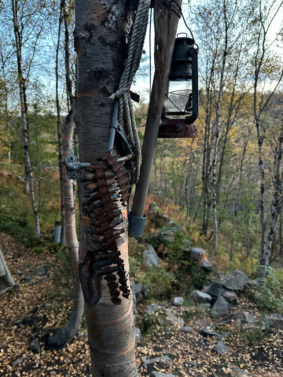 Unutulmaz olayların yeri Высота Железный шлем, Murmanskaya oblastı, foto