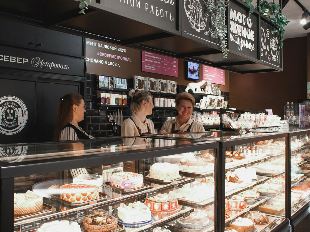 Pasta, şekerleme ve tatlı Sever-Metropol, Saint‑Petersburg, foto