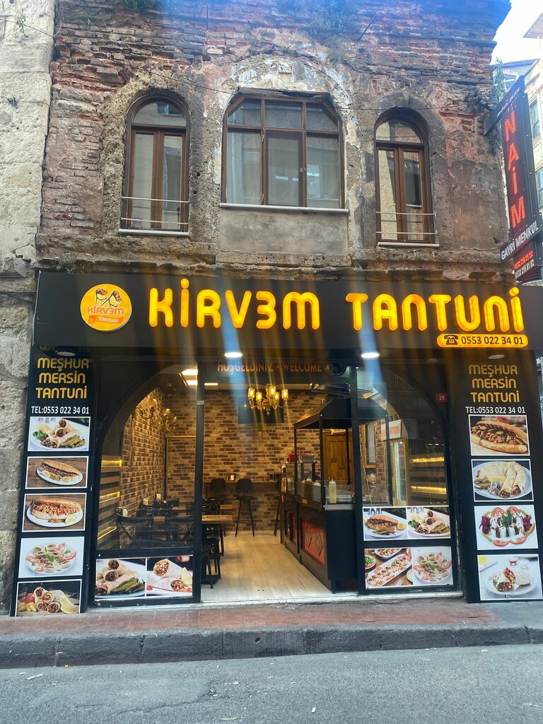 Fast food Kirvem Tantuni, İstanbul, foto