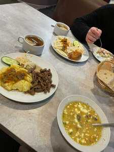 U Iriny (Moskovskoye Highway No:400А, Nizhniy Novgorod), kafe  Nijni Novgorod'dan