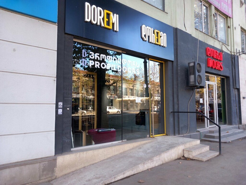 Kapılar Doremi, Tiflis, foto