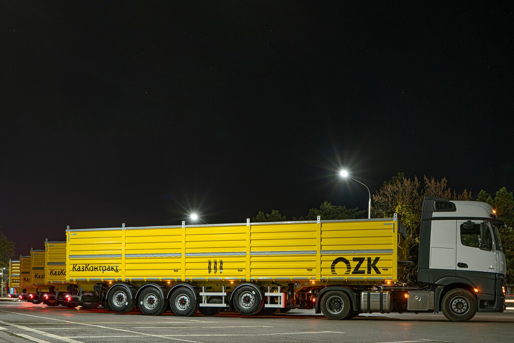 Petrol ürünleri üreticileri КазКонтракт Трейд, Moskova, foto