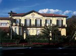 Hotel Byron (Viale Ammiraglio Morin No:46, Massa), otel  Toskana'dan