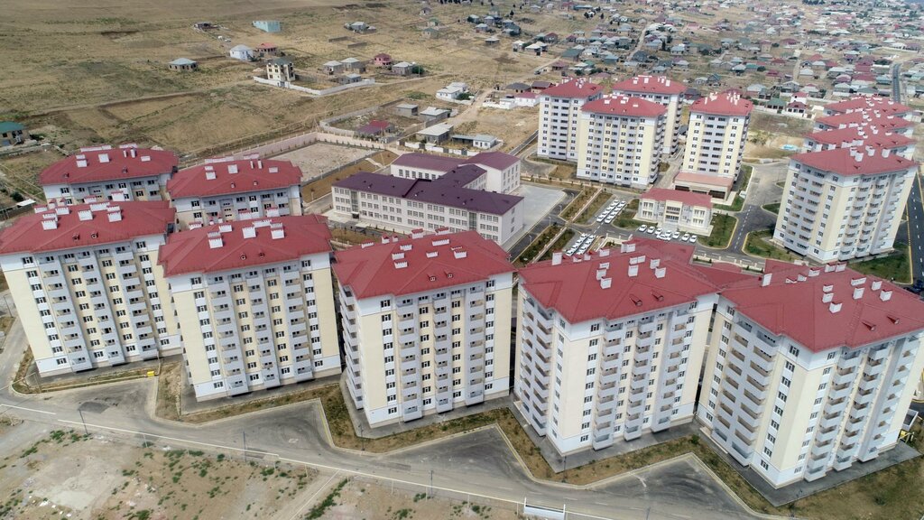 i̇lkokul Məktəb, Bakü, foto