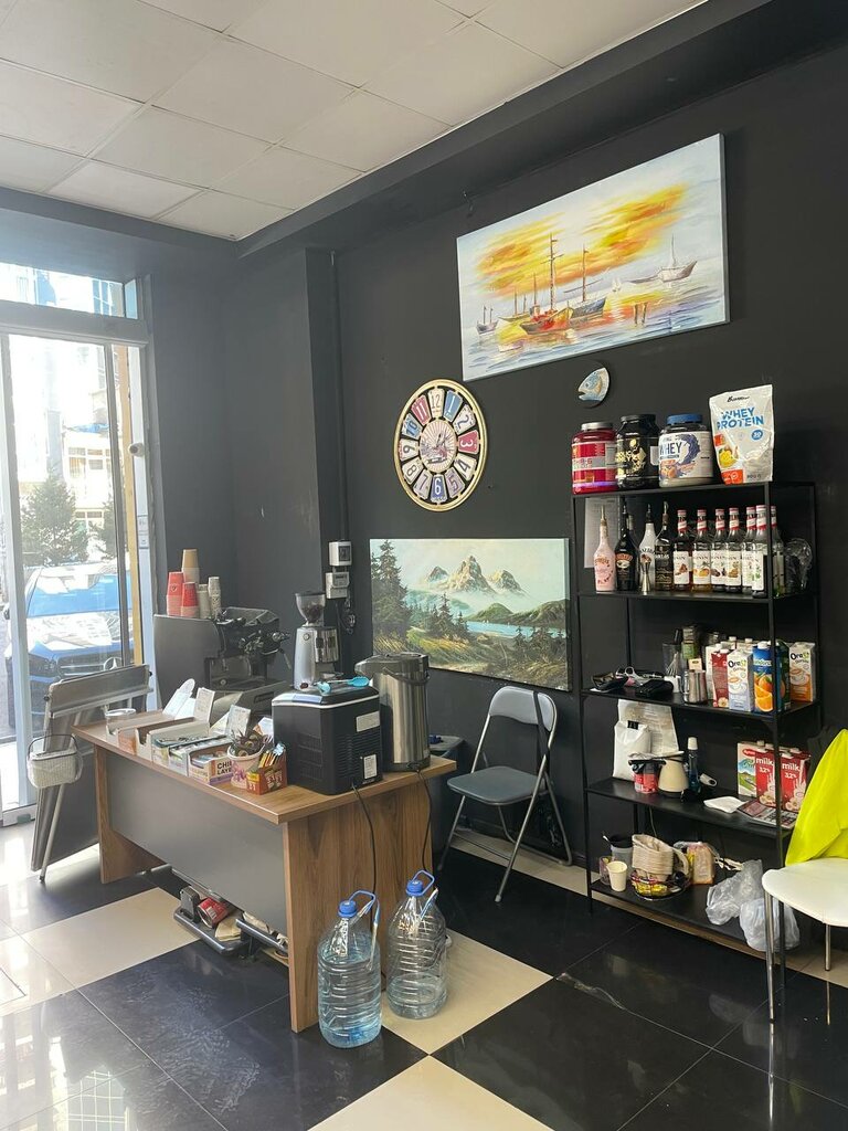 Kahve dükkanları Take Away, Batum, foto