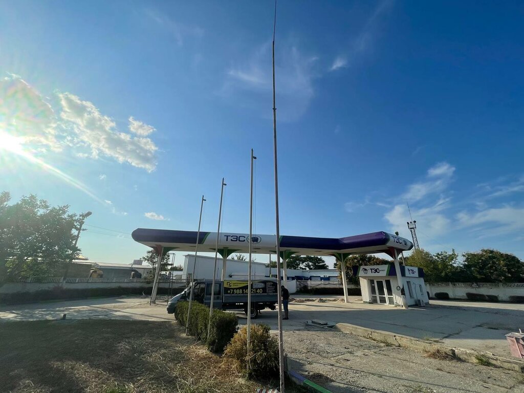 Benzin istasyonu ТЭС, Yevpatorya, foto