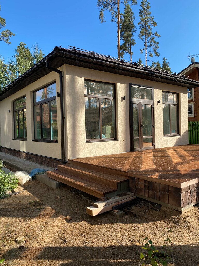 Kış bahçeleri, teraslar, verandalar Balt-pechnik, Saint‑Petersburg, foto