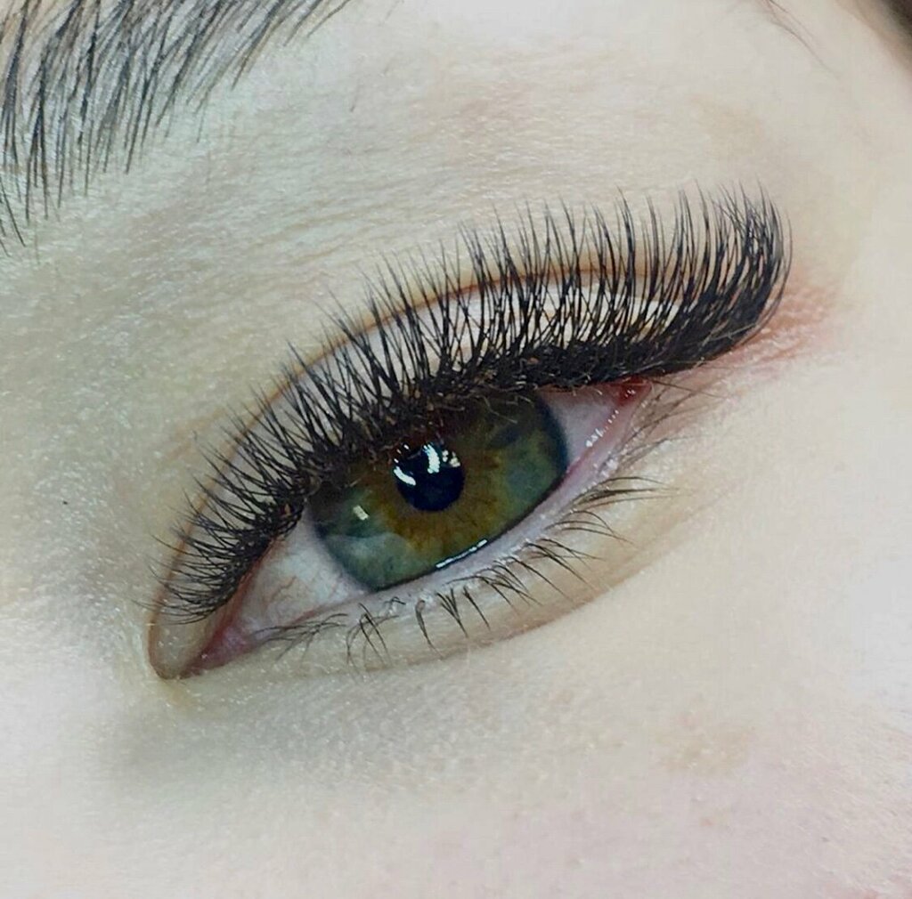 Kaş ve kirpik salonu Ptichkina Lashesss, Novosibirsk, foto