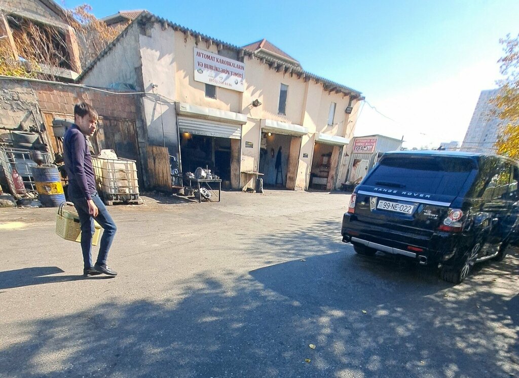 Otomobil servisi Avtoservis, Bakü, foto