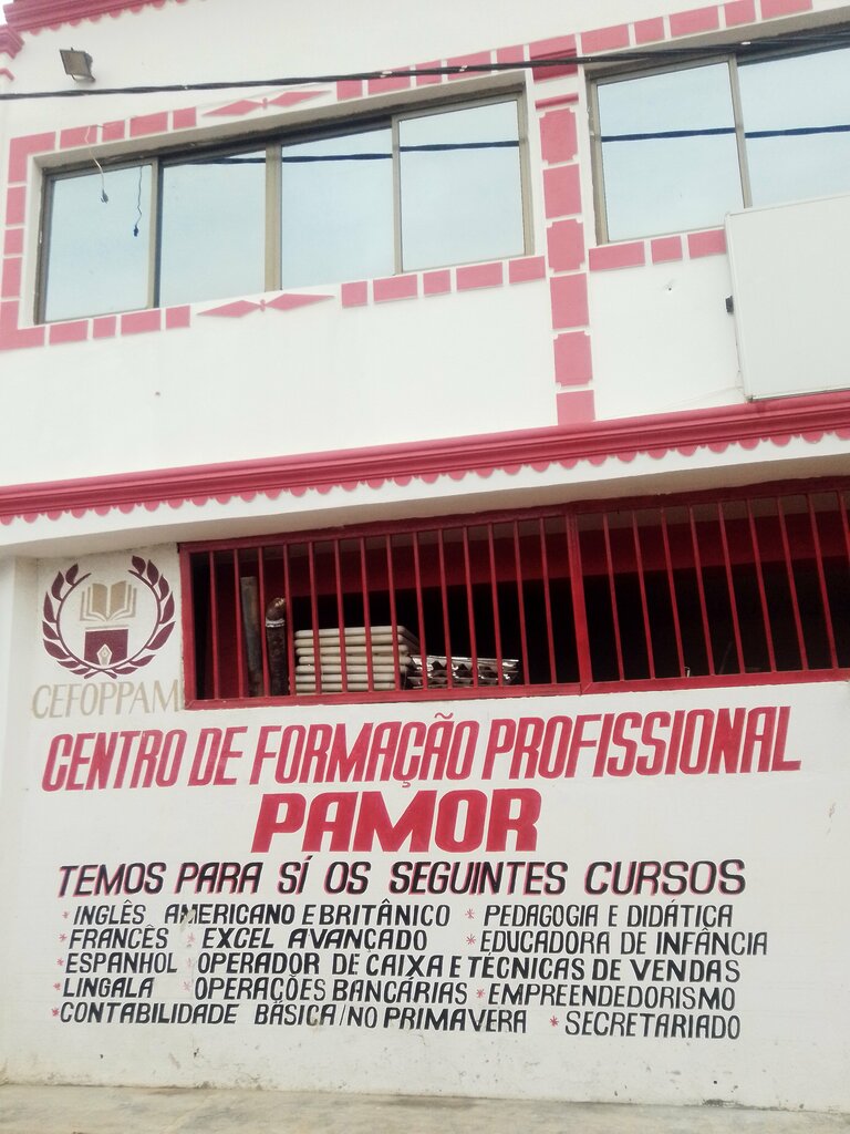 Eğitim merkezleri Centro de Formacão Pamor, Loanda, foto