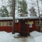 Продукты (Molodyozhnaya ulitsa No:5, posyolok gorodskogo tipa Pyaozerskiy), market  Karelya Cumhuriyeti'nden