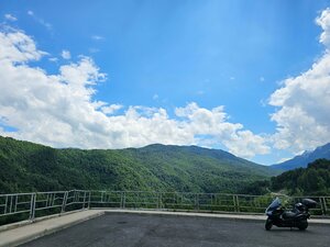 Смотровая площадка (Krasnodar Territory, Sochi Resort City Urban District, Roza Khutor Land), seyir terası  Soçi'den