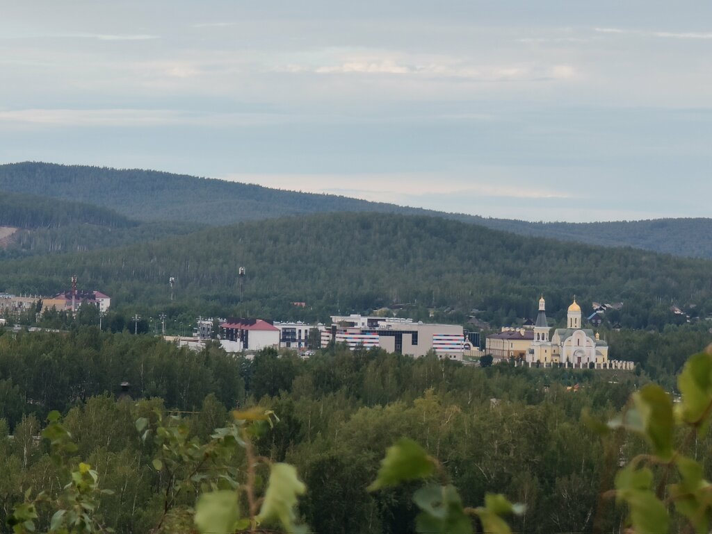 Dağ zirvesi Гора 390 метров, Karabaş, foto