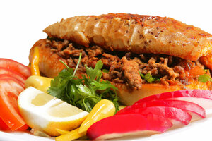Yakamoz Tantuni (Fatih Mah., Seymen Cad., No:53/B, İzmit, Kocaeli), fast food  İzmit'ten