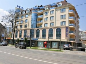 Legends Hotel Sofia (54-56, Cherni vrah Blvd., Sofia, BG), otel  Sofya'dan