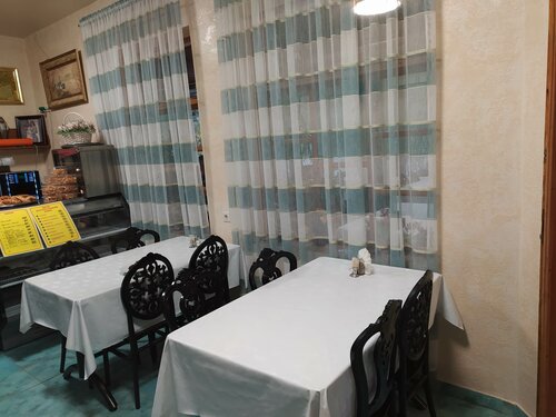 Kafe Visiting Nariman, Kırım Cumhuriyeti, foto