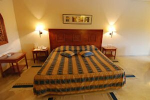 Alhambra Thalasso Hotel (Hammamet şehir), otel  Hammamet'ten