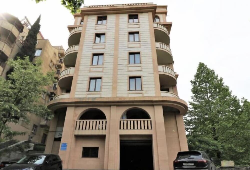 Kısa süreli konaklama Sunset Tbilisi Luxury ApartHotel, Tiflis, foto