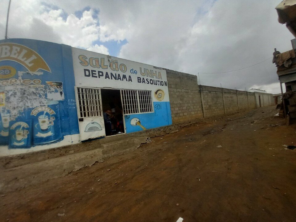 Güzellik salonu Depanama Bassolution, Loanda, foto