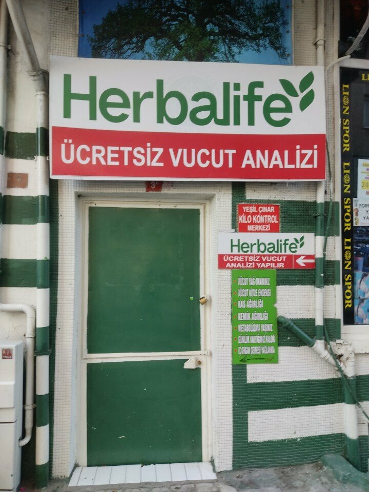 Besin takviyesi, aktariye Yeşil Çınar Kilo Kontrol Merkezi, İstanbul, foto