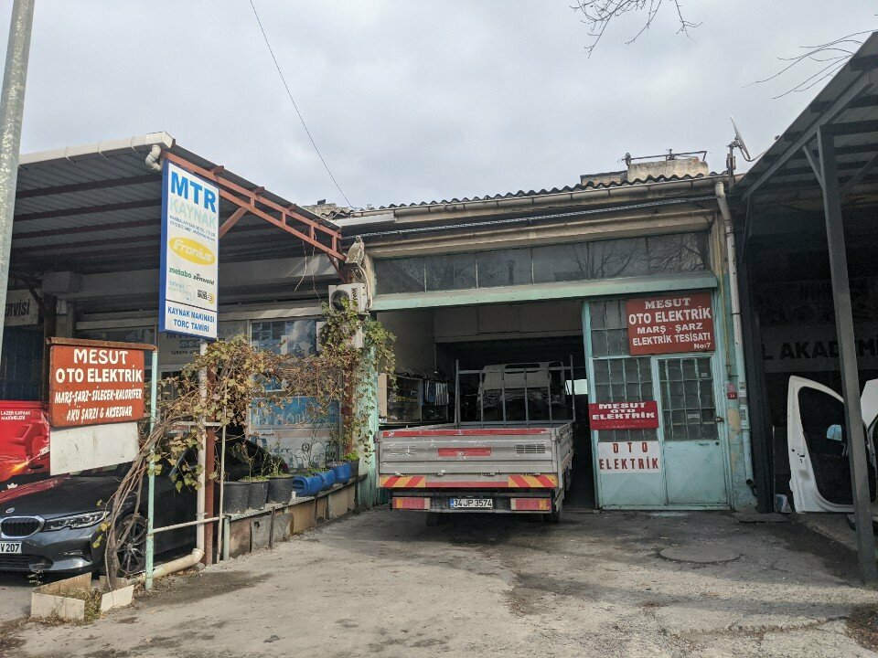Oto döşeme Mesut Oto Elektrik, İstanbul, foto