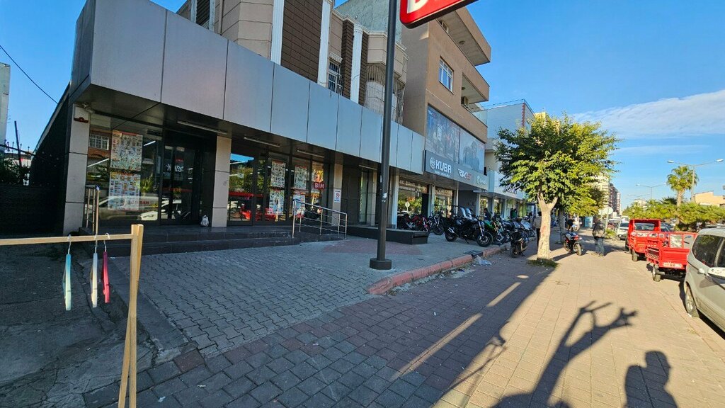 Süpermarket Bim, Adana, foto