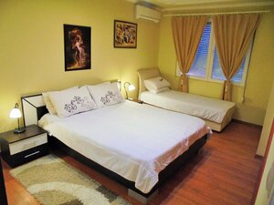 Villa Lastva Apartments (Tivat), otel  Dünya'dan