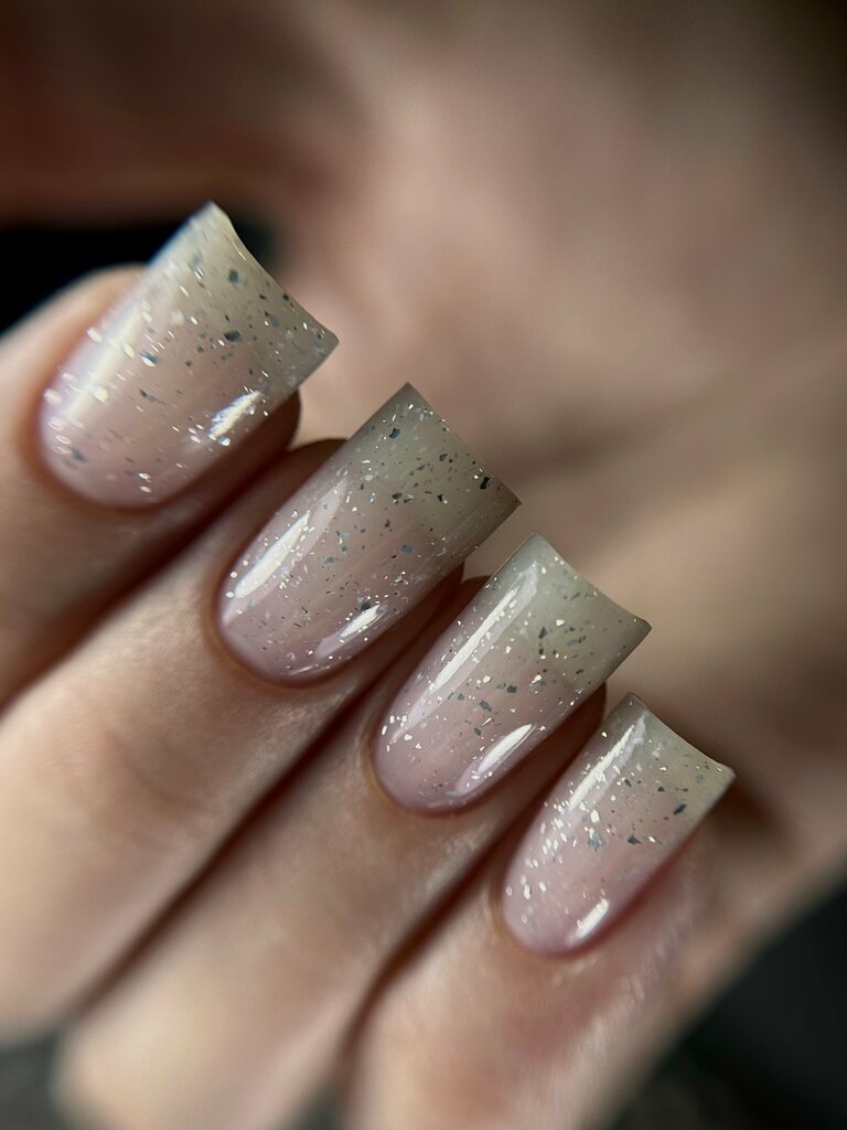 Manikür-pedikür Li Naills Studio, Saint‑Petersburg, foto