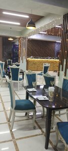 Sevinch (Mustaqillik koʻchasi No:57), restoran