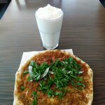 Lahmacuncu İsmet (Kahramanmaraş, Onikişubat, Şazi Bey Mah., 1. Toptancılar Cad., 2), restoran  Kahramanmaraş'tan