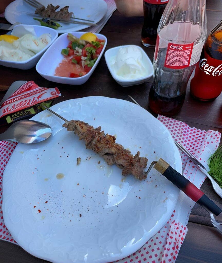 Kafe Dumlu Usta Cağ Kebabı, Ayvalık, foto