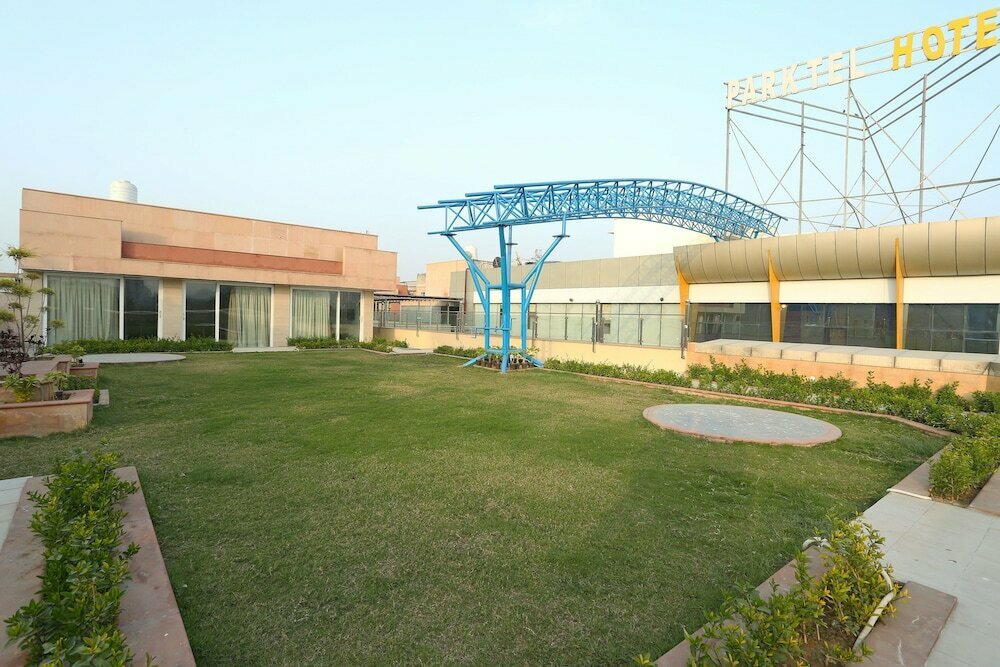 Otel Edition O 30064 Hotel Parktel, Uttar Pradeş, foto