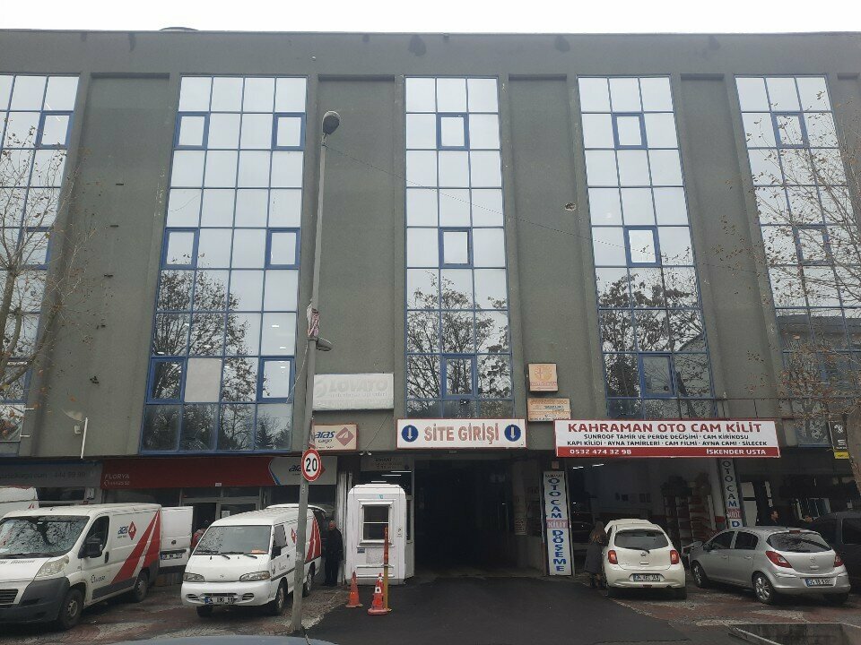 Oto servis ve bakım ekipmanları Göktürk Oto, İstanbul, foto